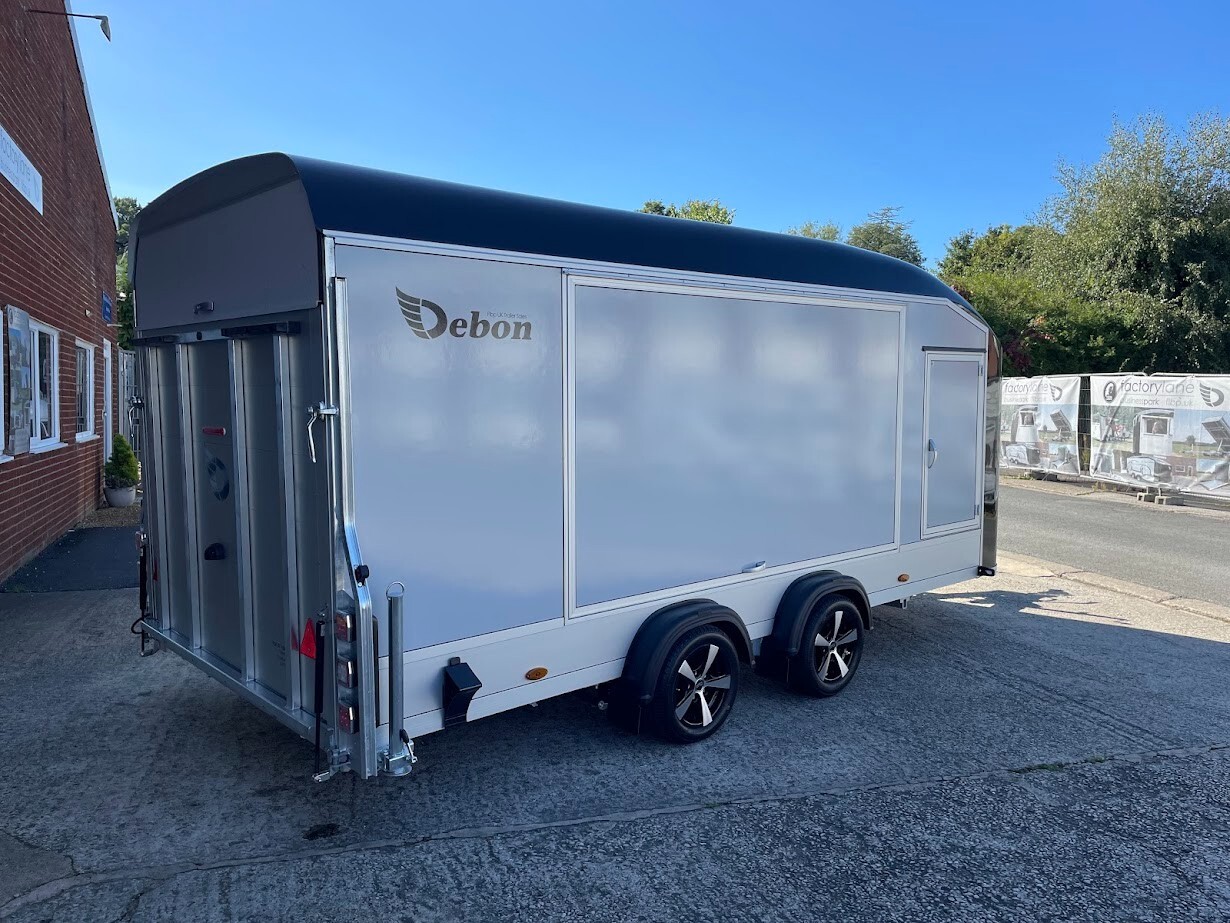 Debon C1000 Roadster Enclosed Car Transporter 3500KG Box Trailer *In ...