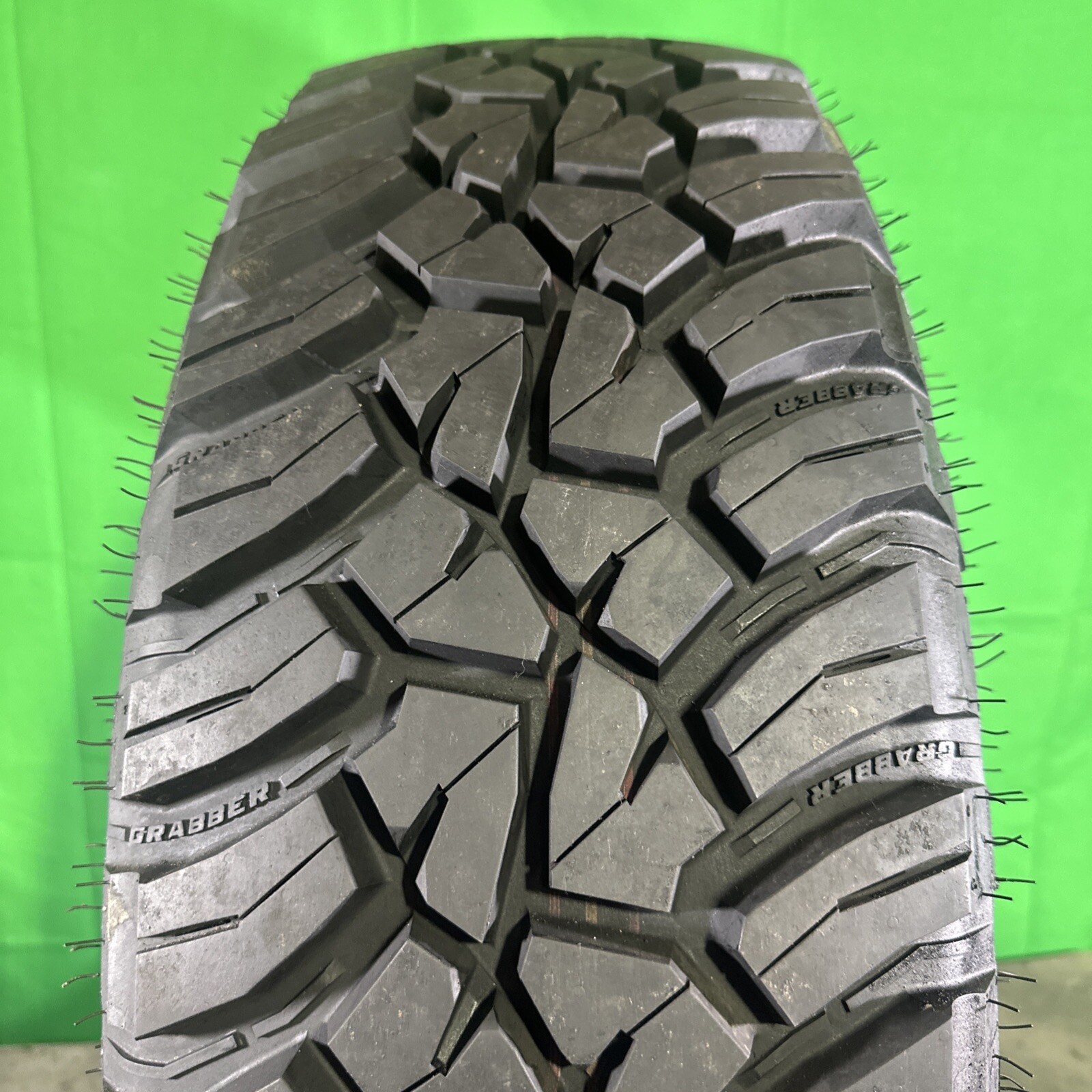 Single,Used-LT265/70R18 General Grabber X3 124/121Q 14/32 DOT 0922 | eBay