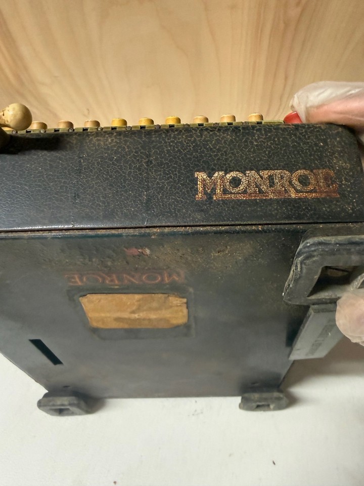 Vintage 1920s - 1960s Monroe High Speed Adding Calculating Machine ...