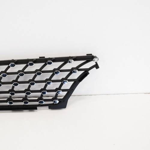 Mercedes-Benz C-Class W205 Front Right Grille A2058882060 NEW GENUINE ...