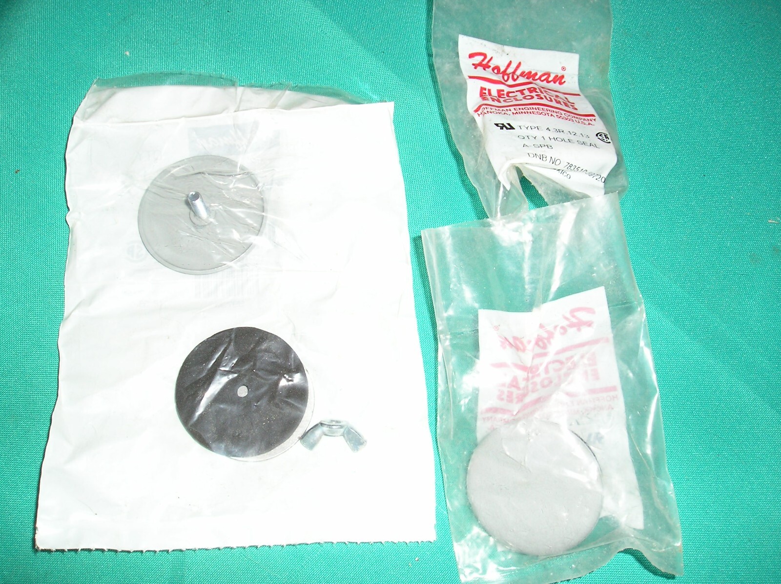 HOFFMAN 59730 Electrical Hole Plug Seal Type 4, 3R, 12, 13, AS100 **LOT ...