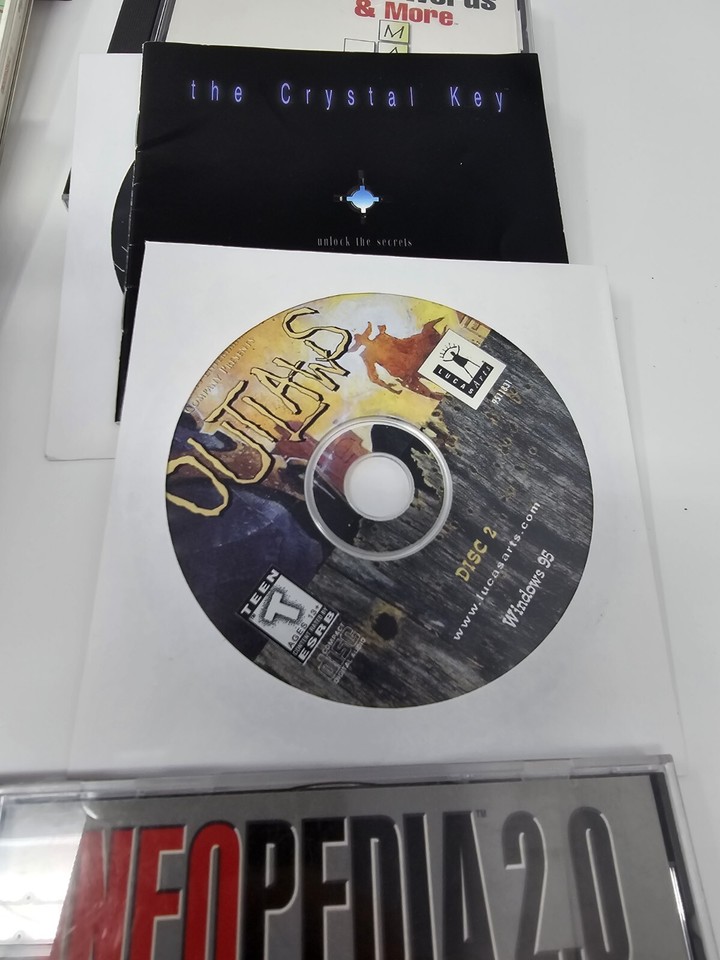 Lot of 25 Vintage PC Computer Games And Software 90s 2000s Windows 95 ...