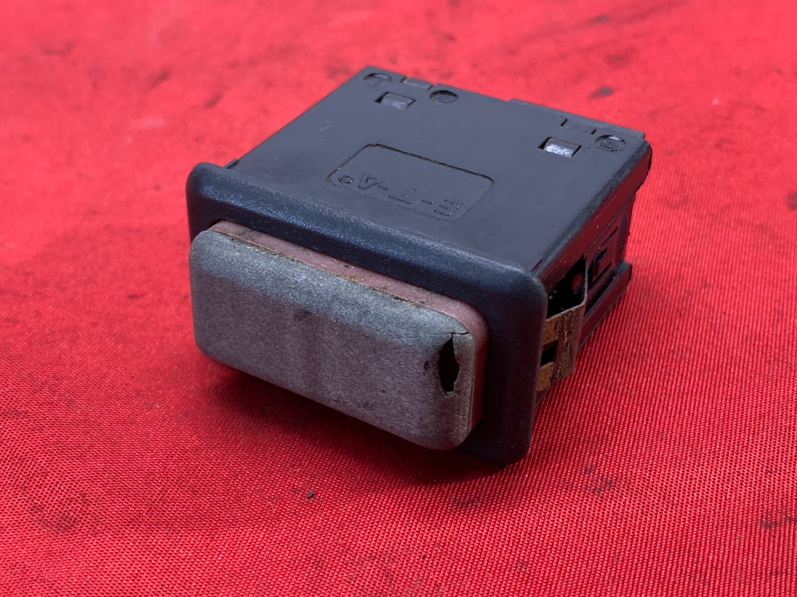 BMW E23 E24 E28 E30 E36 M3 M5 M6 Power Window Circuit Breaker Button ...