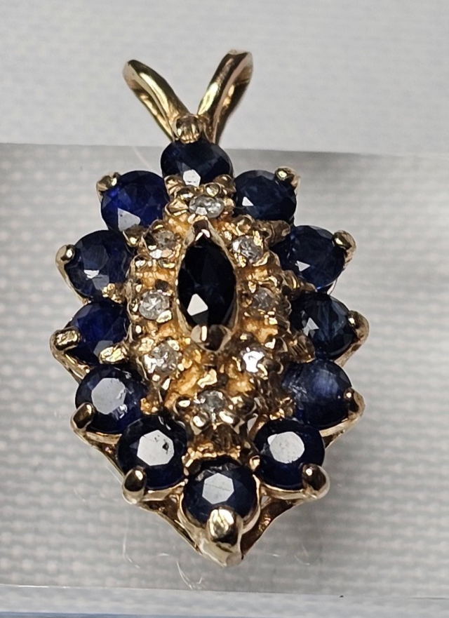 Vintage 10K Yellow Gold .80 Point Sapphire and .12 Carot Diamond ...
