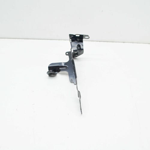 NEW AUDI A4 B9 FRONT LEFT FENDER BRACE END PLATE 8W0821091 OEM | eBay
