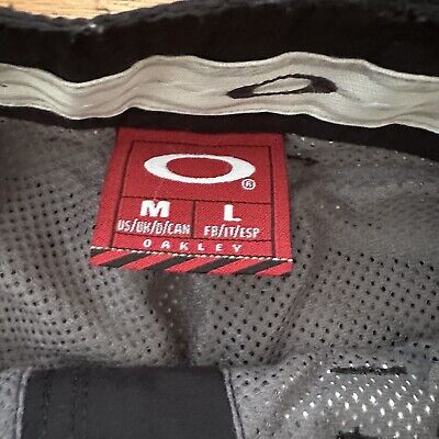 Vintage Y2K Oakley Software Road Fuel Black Pants Medium Men Vintage Y2K Oakley Software Road Fuel Black Pants Medium Men