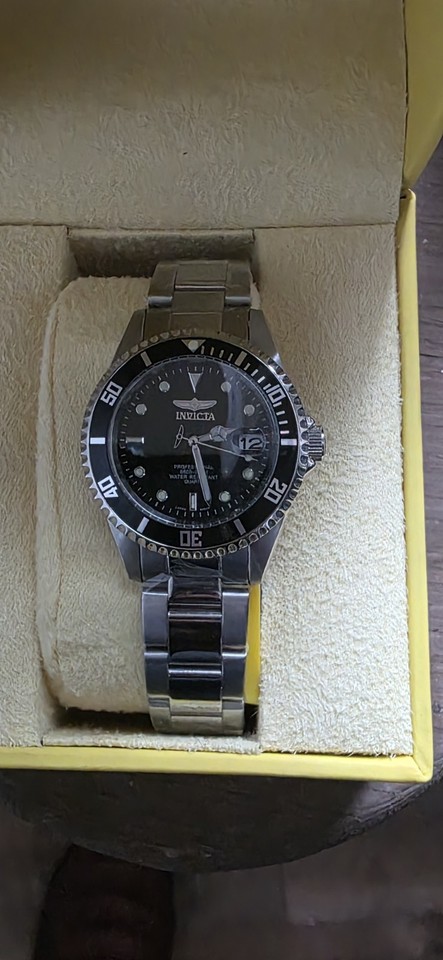 Invicta Professional 200M Water Resistant Pro Diver Watch Master of the ...