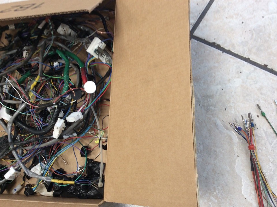 Genuine Toyota Connector Wire Terminal Repair W W 82998-12440 | eBay