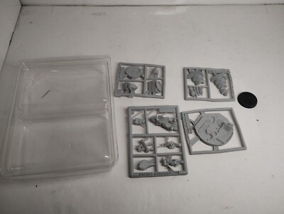 White Dwarf Limited Edition 40th Anniversary Space Marine Grombrindal ...