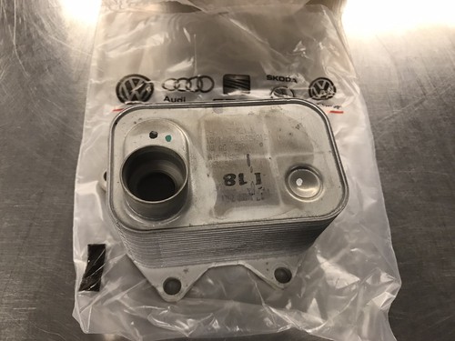 Volkswagen Audi 1.8t 2.0t Engine Oil Cooler VW 06K117021K | eBay