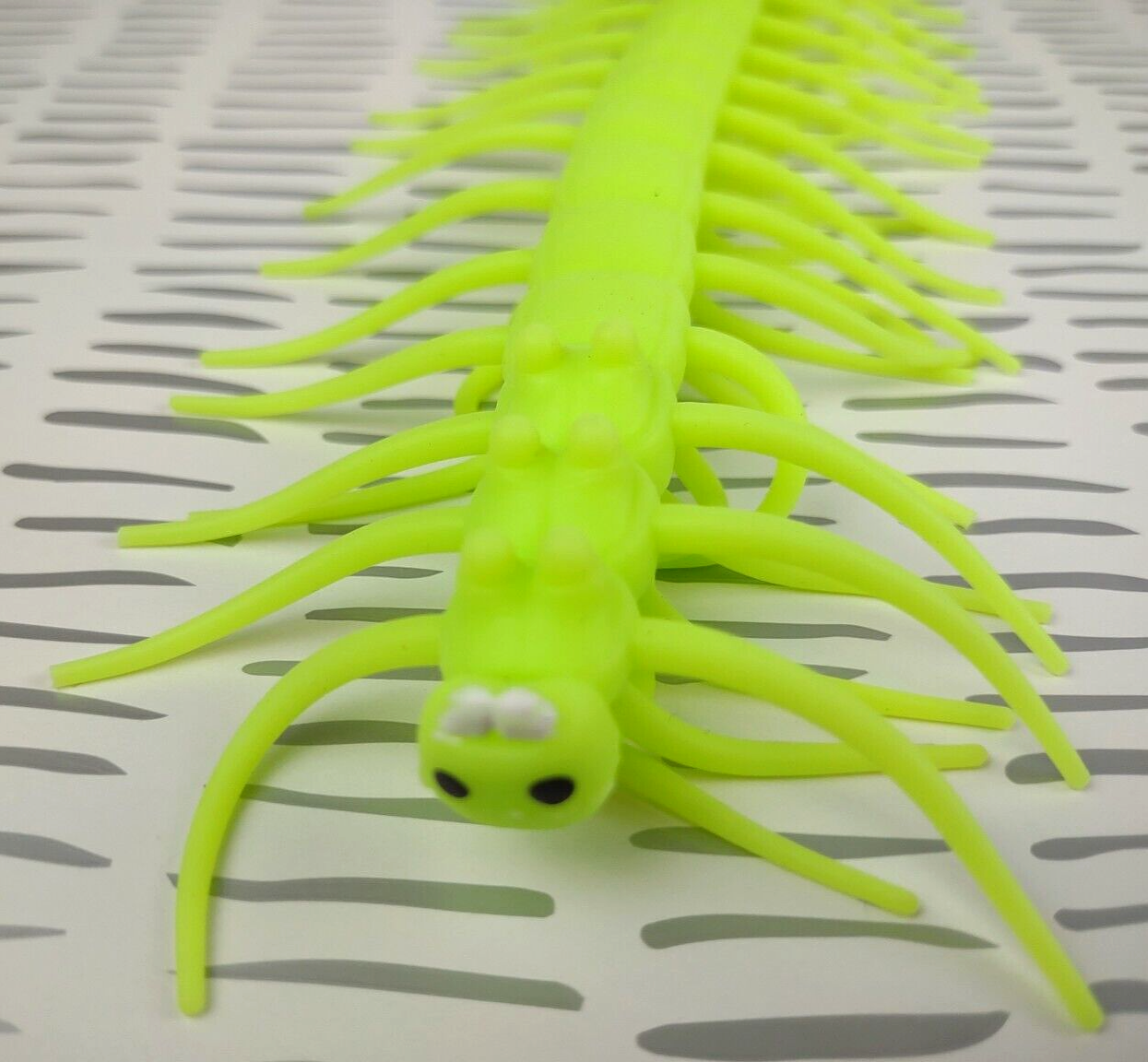 Squishy Simulation Centipede Stretchy Stress Relief Toy Centipede Green ...