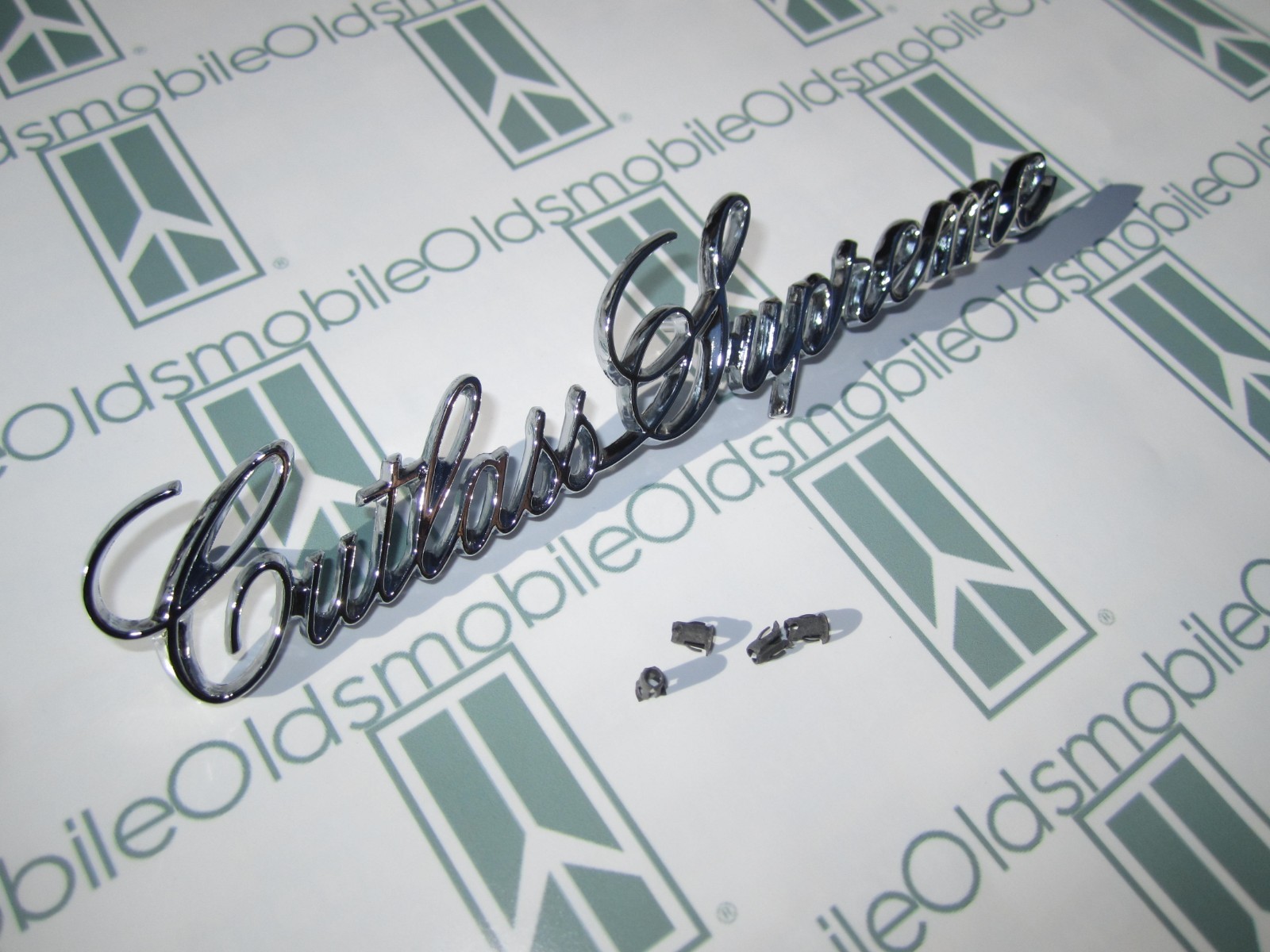 1973-1977 Olds "Cutlass Supreme" Chrome Trunk Script Emblem with ...