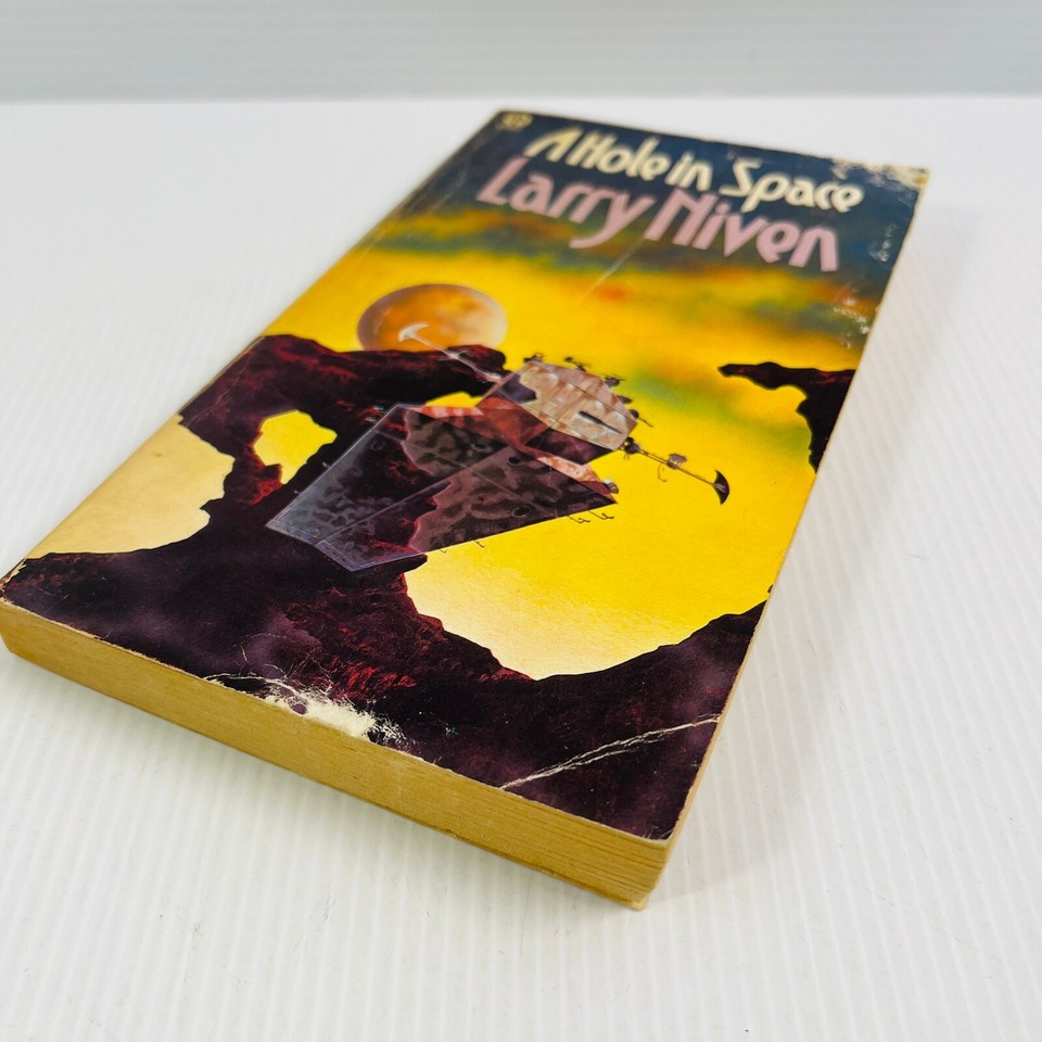 A Hole in Space by Larry Niven Vintage Book Sci Fi Paperback First ...