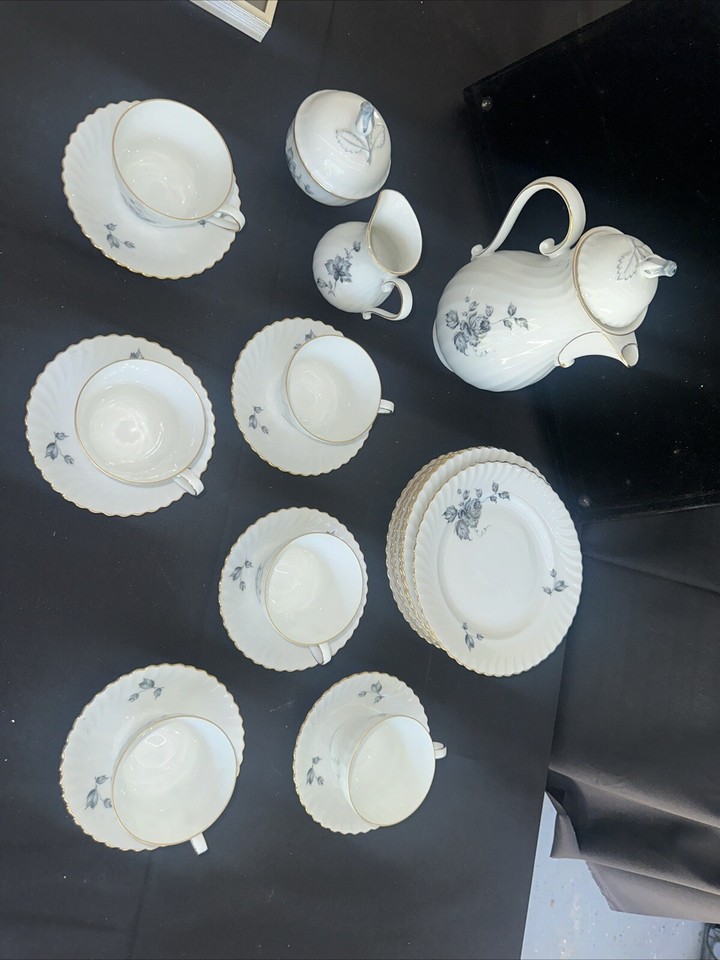KAISER SILVER DAWN GERMANY BLUE ROSES GOLD TRIM TEA SET 6 Plates 6 Cup ...