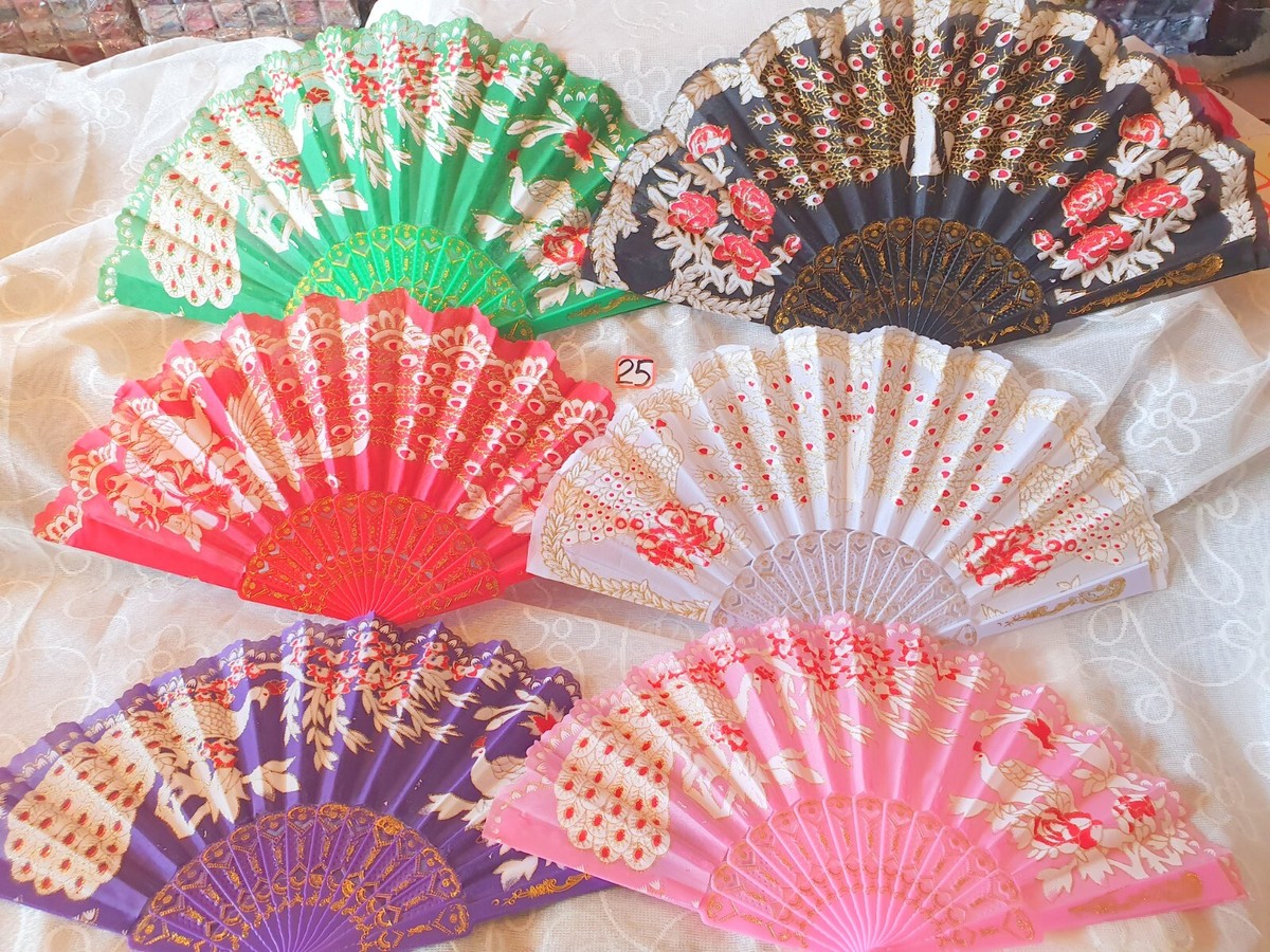 Paper Hand Fans Premium Vector | Set Of Traditional Chinese Paper Hand