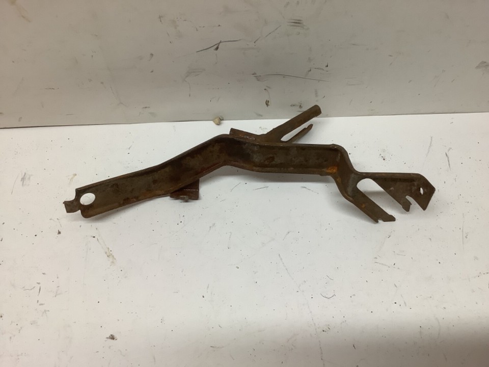 1963-67 C2 Corvette Spark Plug Wire Bracket Original GM USED OEM | eBay