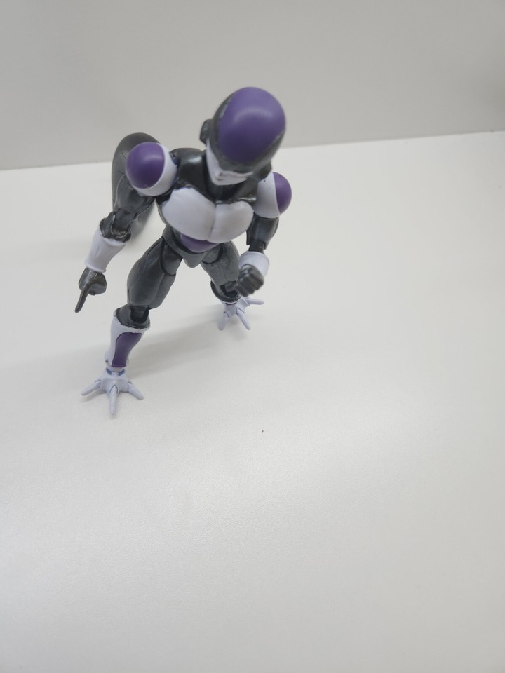 Custom Bandai Figure-rise Dragon Ball black frieza figure - Glued Right ...