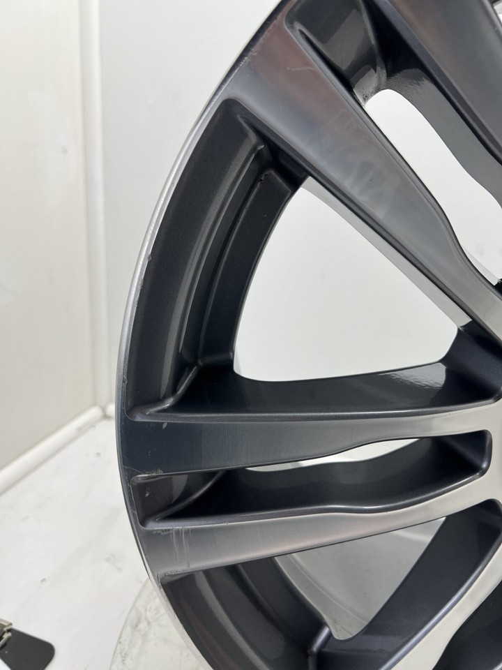 20x10 ET40 5x120 Machined Charcoal Rim BMW X5 36117842183 36117846834 ...