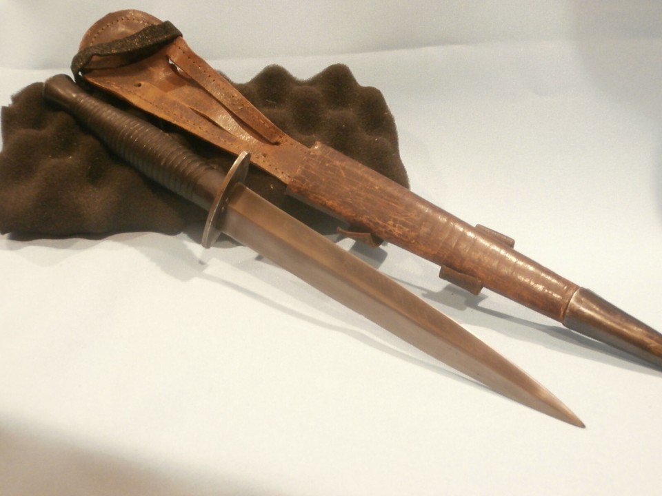 WWII WW2 FAIRBAIRN SYKES F/S STILETTO COMMANDO KNIFE WOOD GRIP | eBay