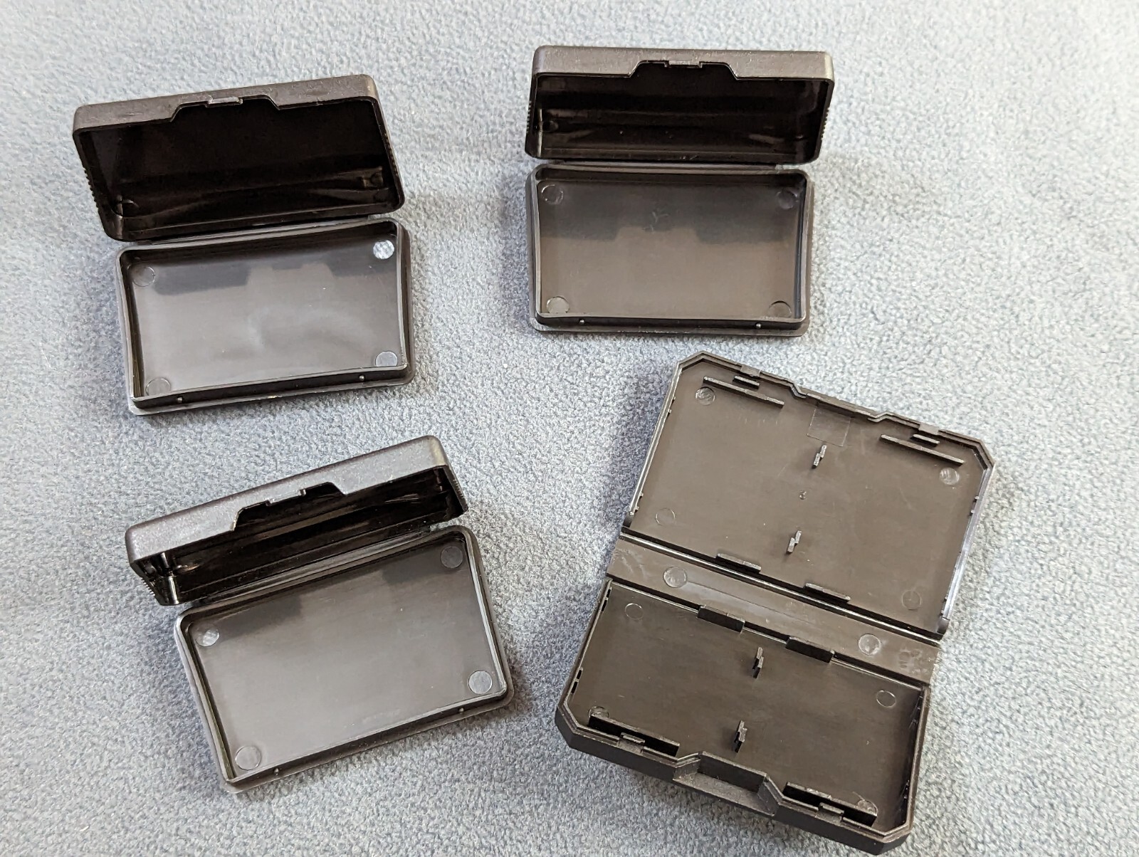 Lot of 4 Intec Gameboy Advance GBA Game Cartridge Holders - Free Ship ...