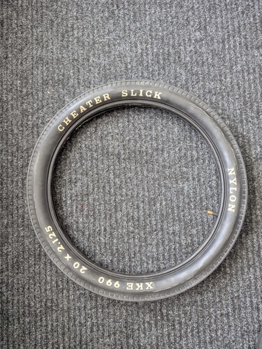 HUFFY 16 X 1-3/8 LINEAR TREAD RAISED WHITE TIRE ORIGINAL VINTAGE MUSCLE ...