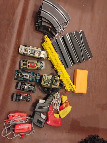 VINTAGE 1966 ELDON SLOT CAR TRACK SET Straight CURVED Controllers 1/32 ...