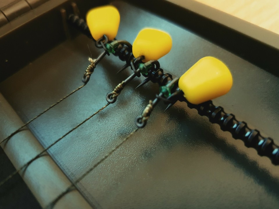 3 - 5 Method Feeder Rigs / Korda Supernatural / Free Hookbaits / Quick ...