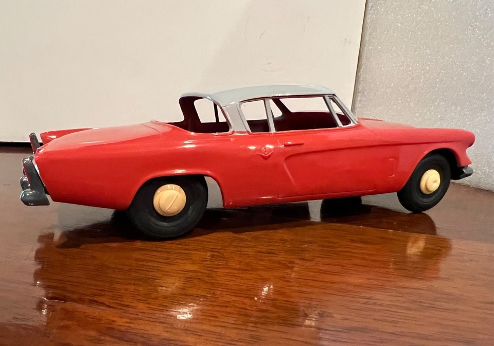 Excellent AMT 1954 Studebaker Commander 1/25 Friction Promo Grey Over ...