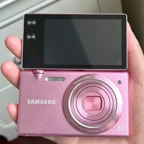 Samsung MV800 Flip-out Selfie 5x Zoom 16 Megapixels Touch Vlog Camera ...