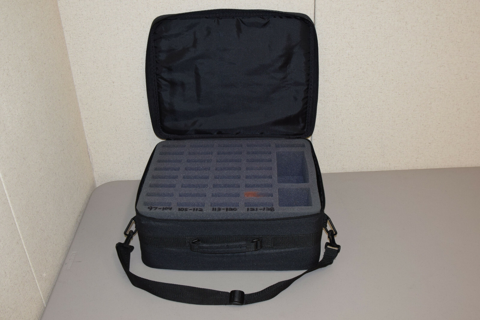 Interwrite PRS RF Carry Case Travel Bag for iClicker 2 Remote Control ...