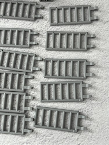 LEGO LOT LIGHT BLUISH GRAY 27 PCS GATE RAILS FENCE LADDER CLIPS SUPPORT ...