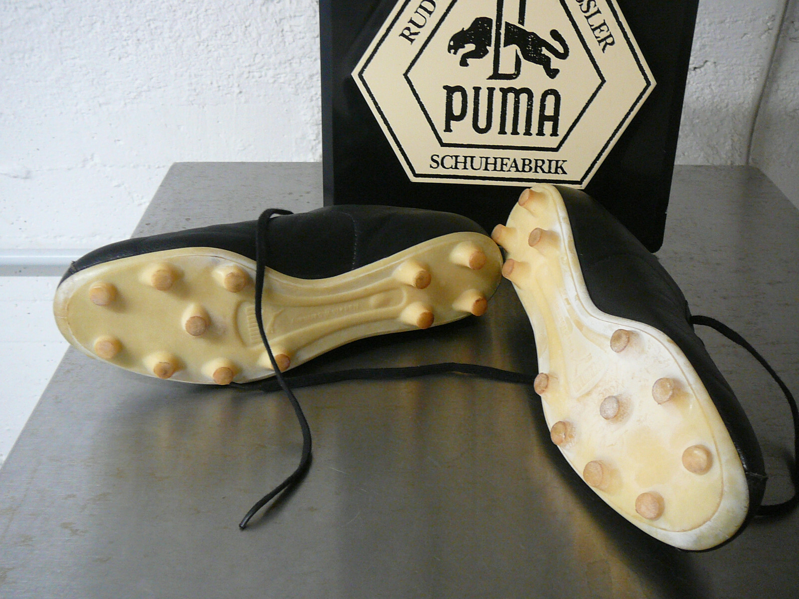 puma vintage soccer Boots UK 9,5 unworn Made in West-Germany | eBay.de