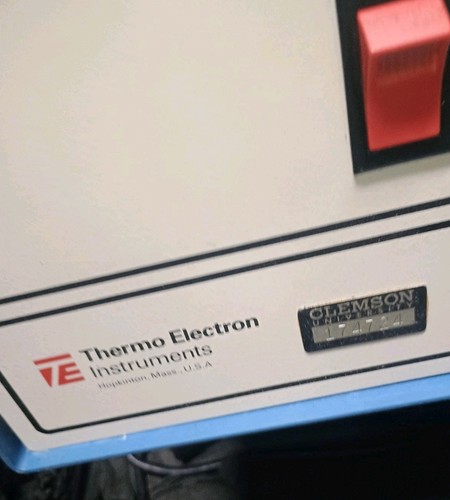 THERMO ENVIRONMENTAL INSTRUMENTS Model 49 U.V. PHOTOMETRIC O3 ANALYZER ...