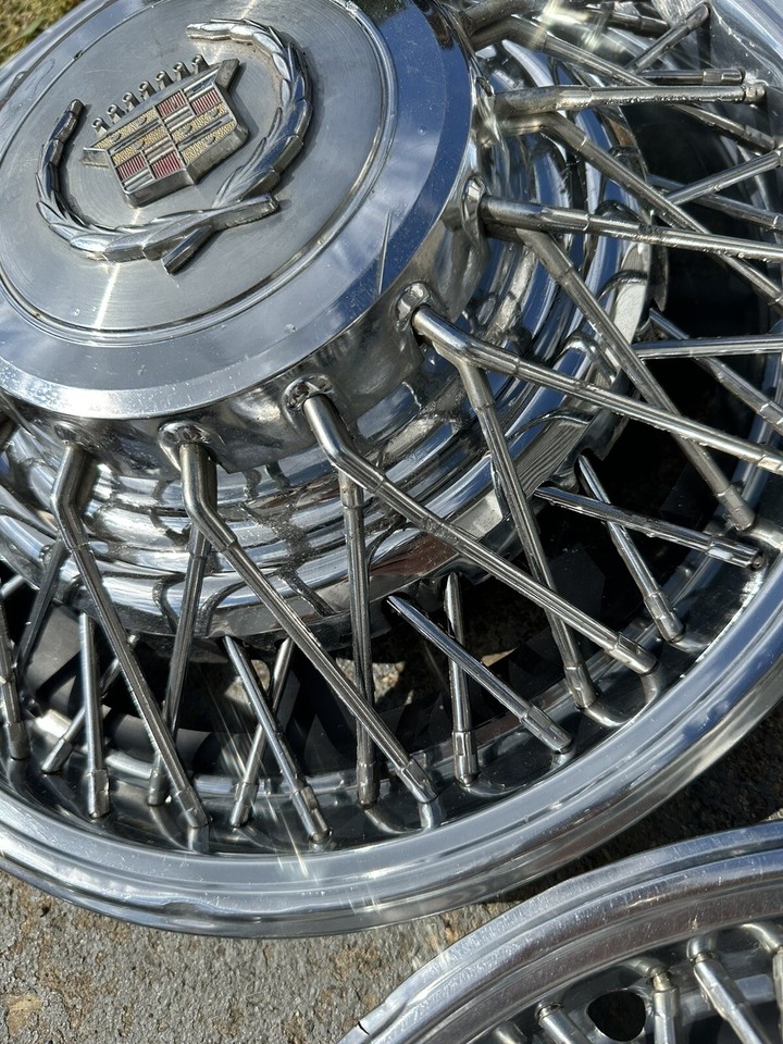 4 79-81 Cadillac Eldorado 15” Locking Wire Wheel Covers Hubcaps Seville ...