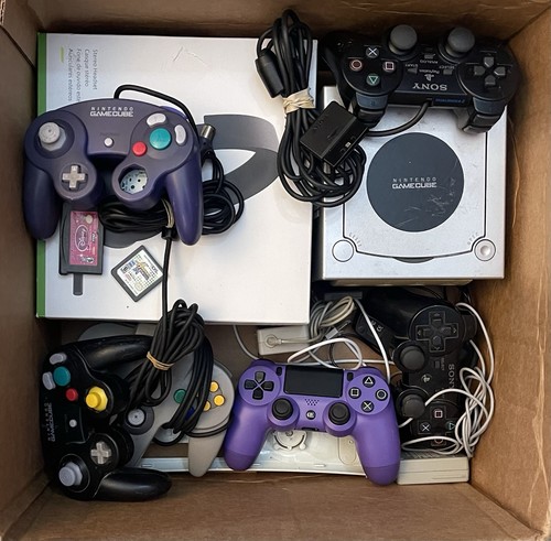 Misc. Gaming Console/Accessory Lot (Gamecube, PS4, N64, etc.) | eBay