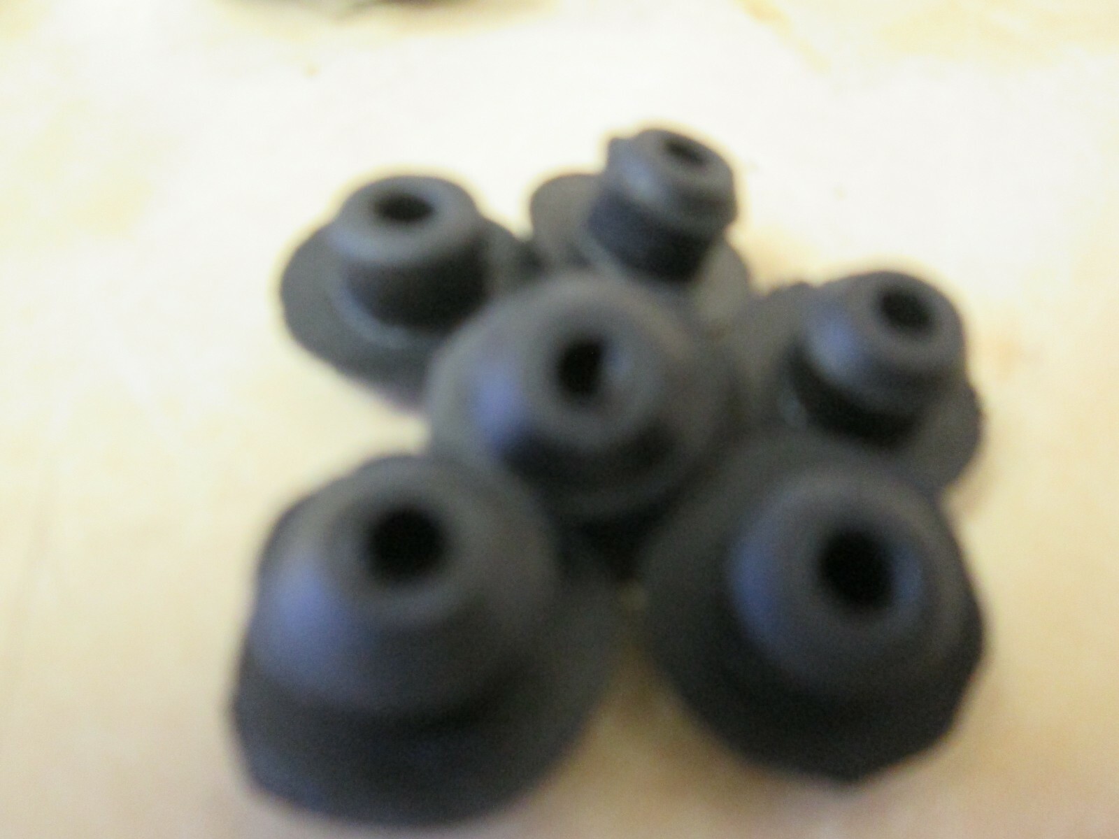 ROADKROME HARD SADDLEBAG + TOURPAK RUBBER PLUG SET - TEN PACKS OF SIX ...