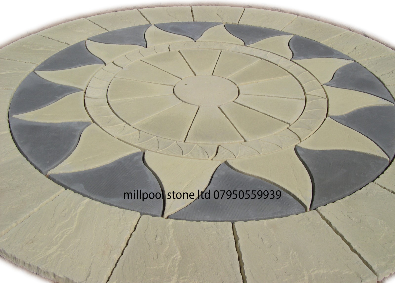 3.46M AZTEC SUN CIRCLE PATIO PAVING SLABS STONES [ DELIVERY NOTE ...