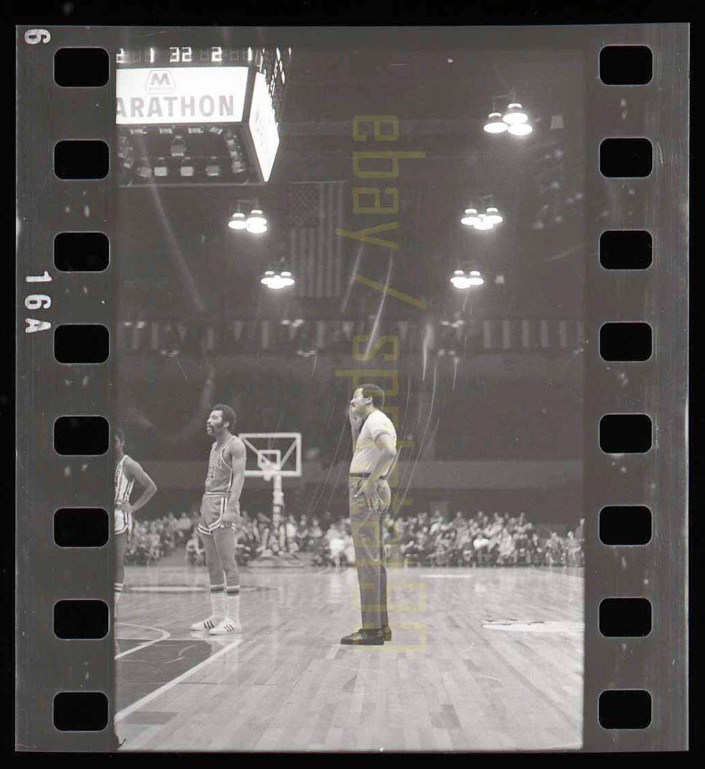 Archie Clark #21 - Philadelphia 76ers v. Cincinnati Royals - Vtg NBA ...