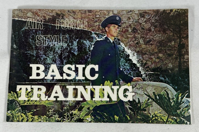 Vintage 1973 US Air Force Style Basic Training 33-Page Recruiting ...