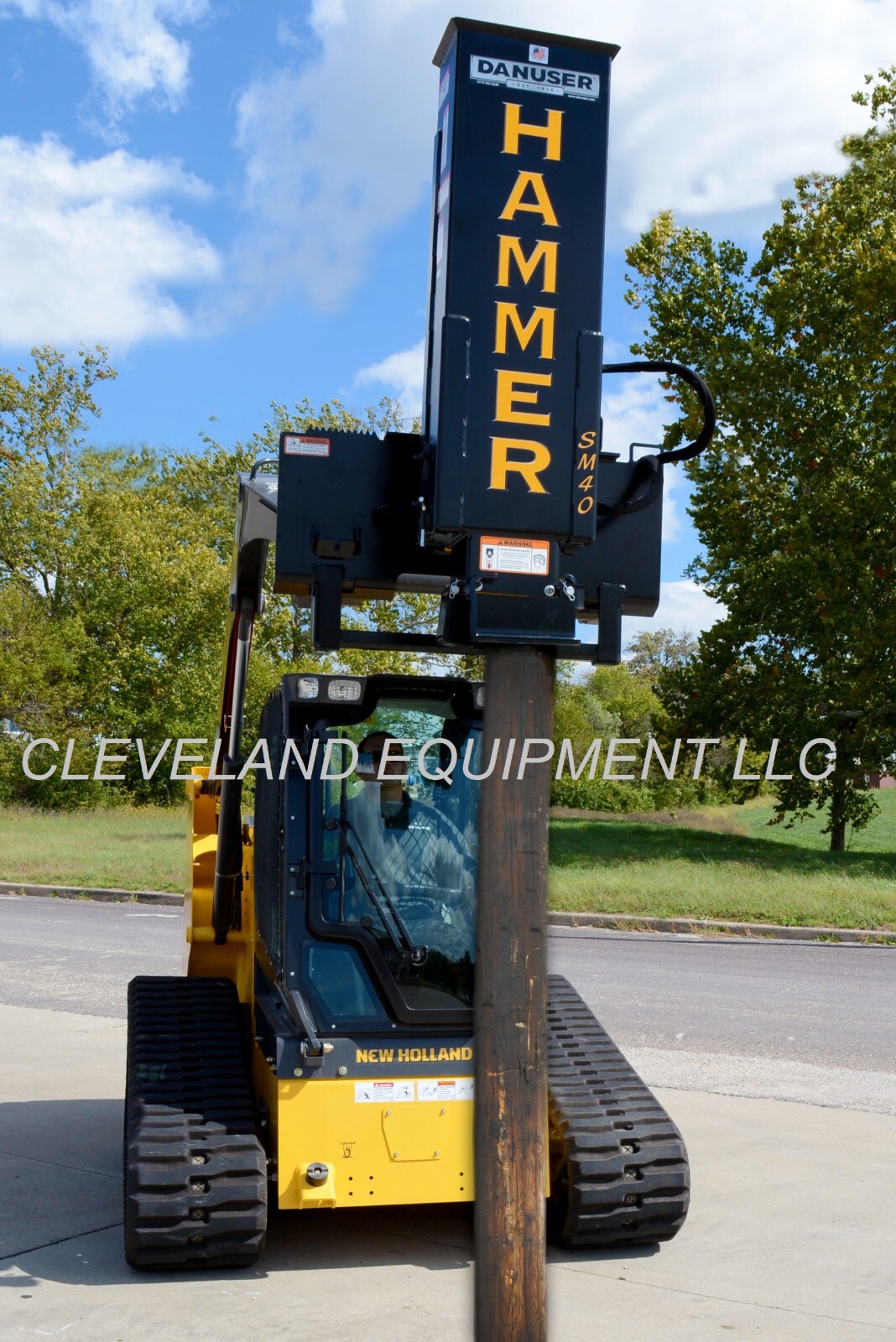 NEW DANUSER SM40 HAMMER FENCE POST DRIVER POUNDER ATTACHMENT Skid Steer Loader | eBay