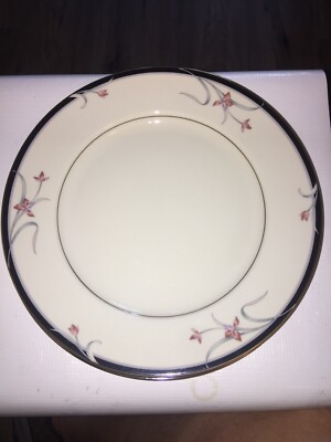 MIKASA IVORY CHINA FLORADORA M2490 DINNER PLATE 10 7/8”D EX COND | eBay