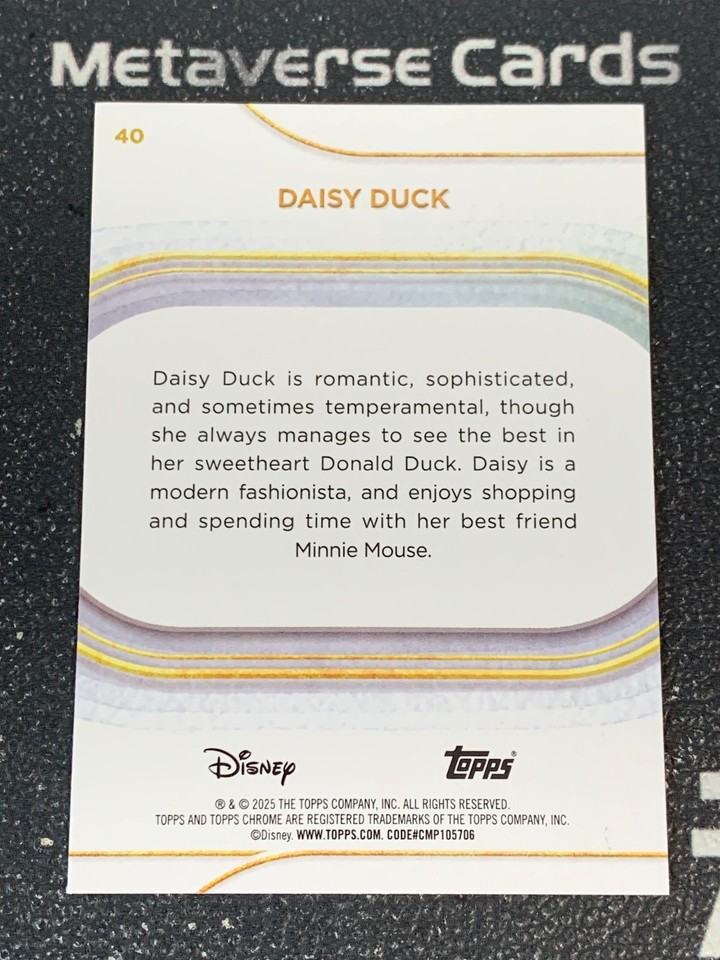 2025 Topps Chrome Disney Daisy Duck Green Refractor 68/99 | eBay