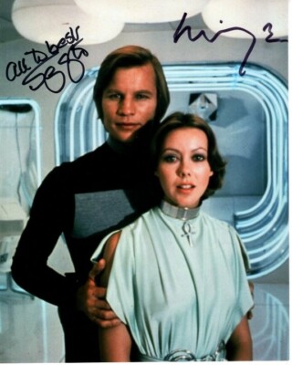 JENNY AGUTTER and MICHAEL YORK Signed 8x10 LOGAN'S RUN Photo w ...