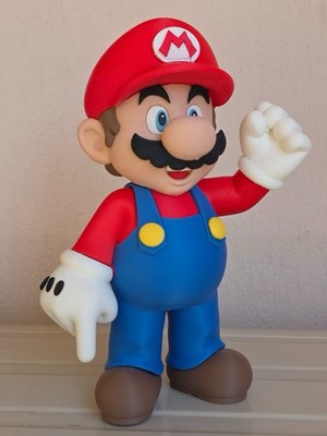 9in Tall Super Mario Collectible Figurine Raising Hand Up | eBay