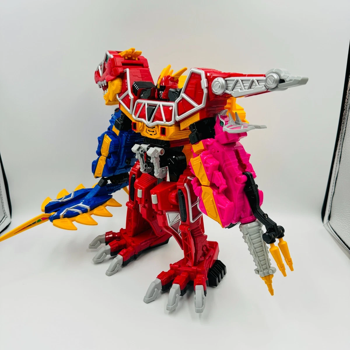 Kyoryuger Megazord
