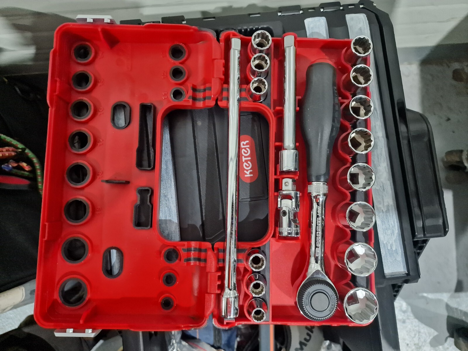 Facom 18 Piece 12 Pt 3 8 Drive Bi Hex Socket Set Metric In Detection facom-18-piece-12-pt-3-8-drive-bi-hex-socket-set-metric-in-detection