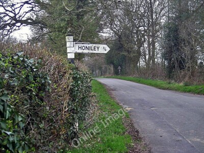 Photo 6x4 Turn right for Honiley Haseley Knob c2010 | eBay UK