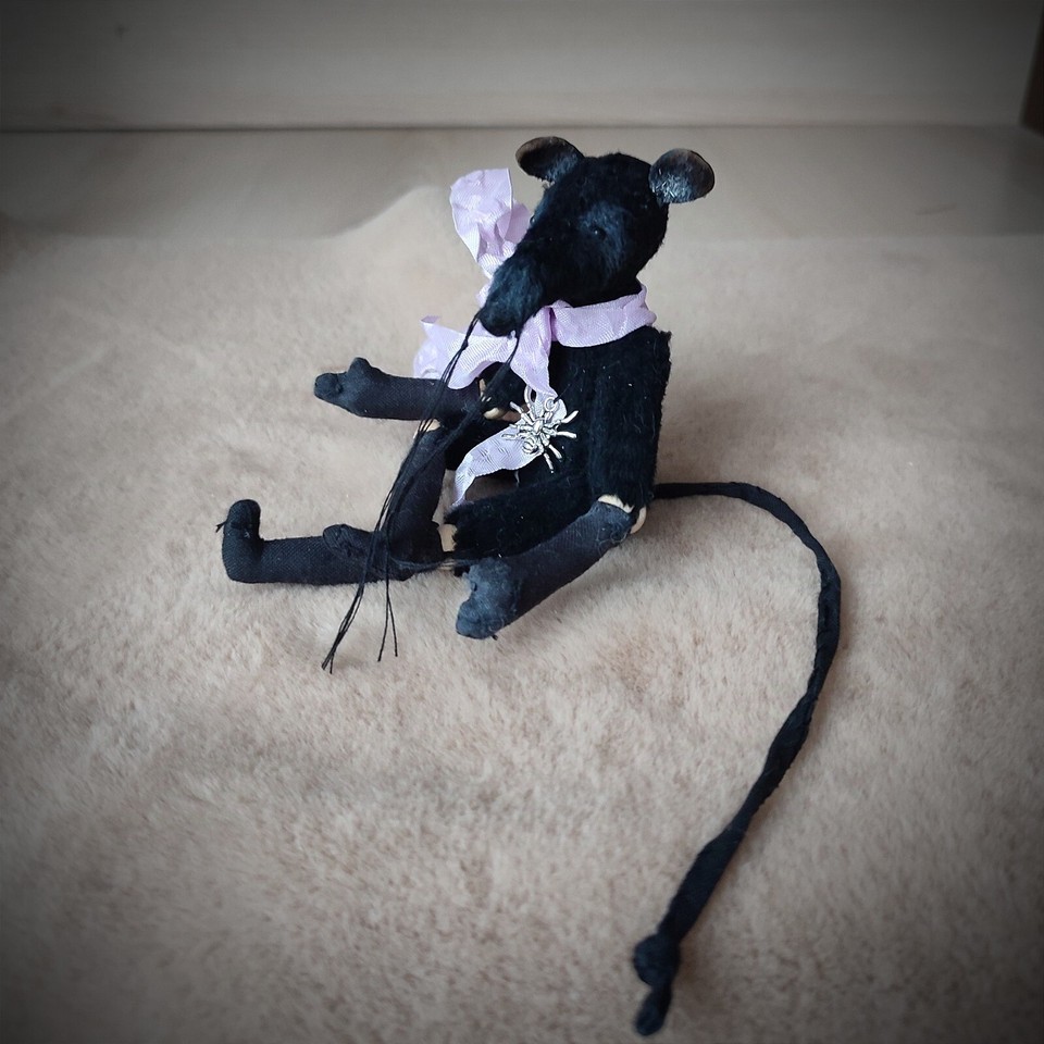 Creepy rat. Collectible creepy doll rat. Gothic rat figurine. | eBay