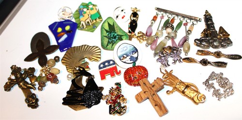 Vintage to now mixed motif fabulous Brooch Pins Lot# 72 | eBay