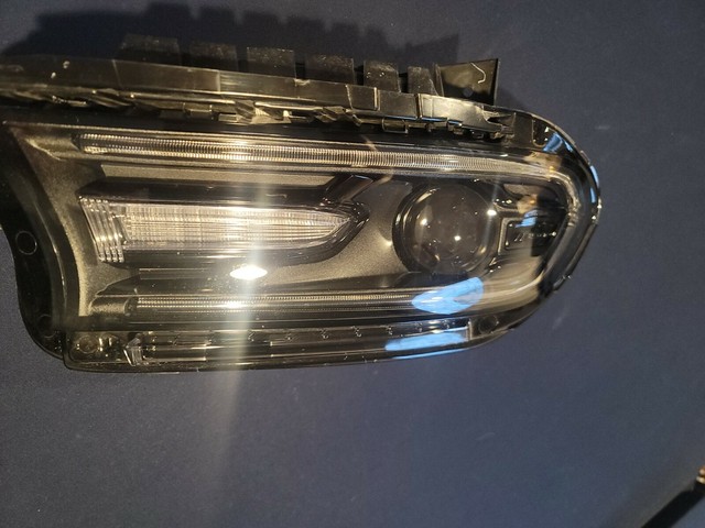 OEM 2018 2019 2020 2021 Dodge CHARGER HALOGEN RIGHT Headlight ...